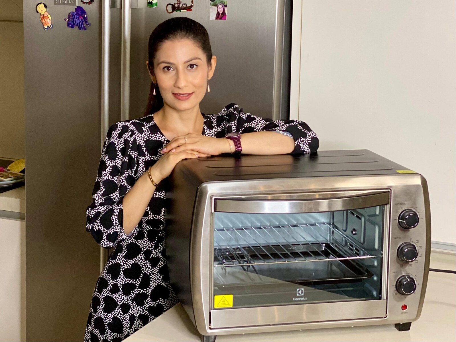 A Complete Guide To OTG Ovens: Your Questions Answered - Meghna Food Magic